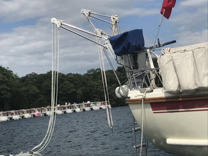 1900 Fixed Adjustable Davit