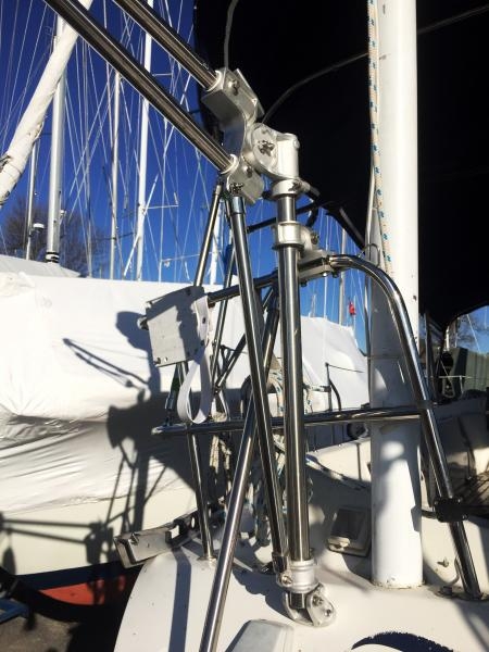1900R Custom Dinghy Davits