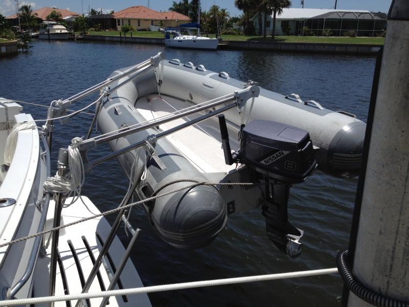 1900R Custom Dinghy Davits